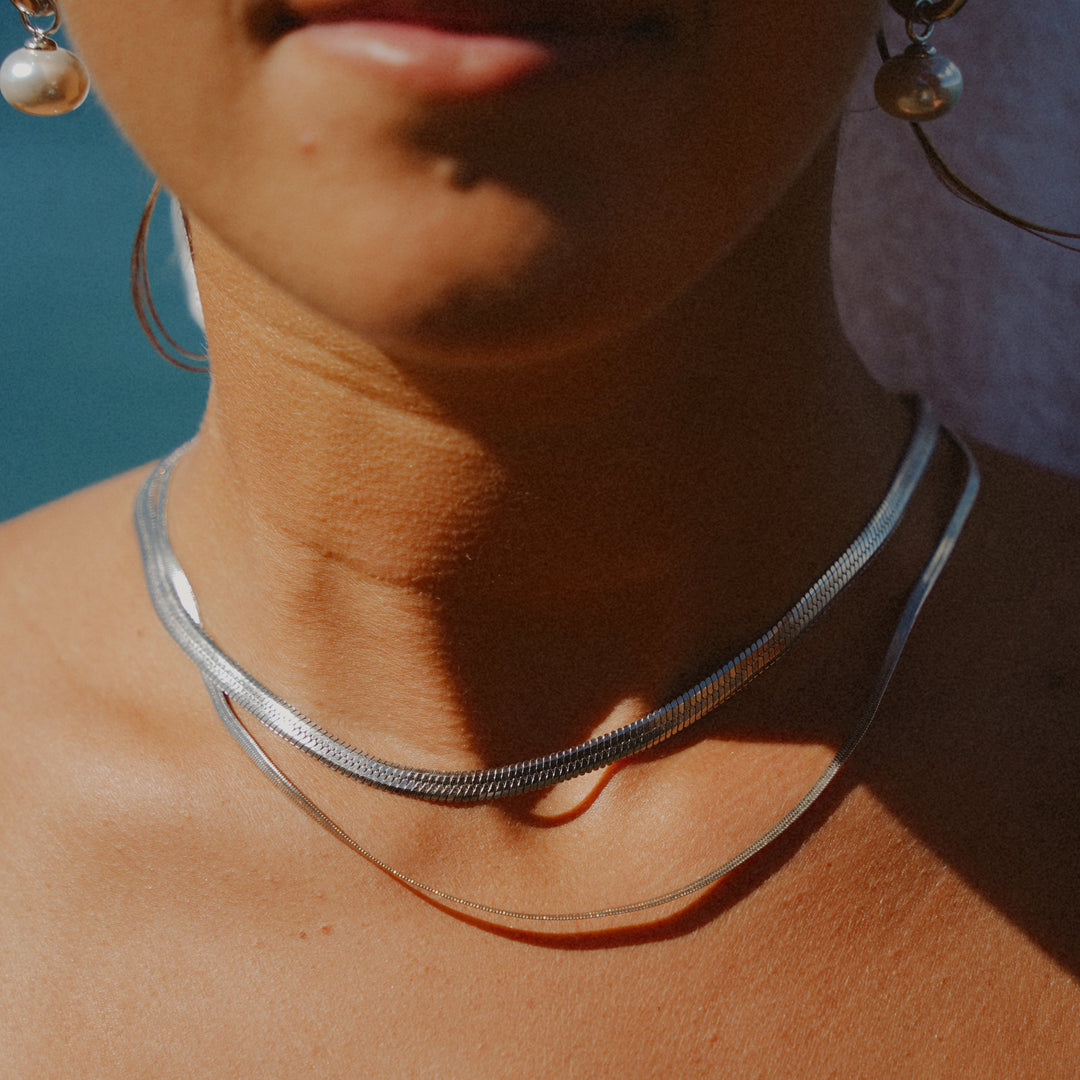Chelsea Herringbone Necklace – Louise Carter